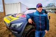 Sebastien Loeb “Peugeot 3008 DKR” -y görkezýär we “Dakar 2019” -y dolandyrmak pikiriniň nädip ýüze çykandygyny düşündirýär 100766_2