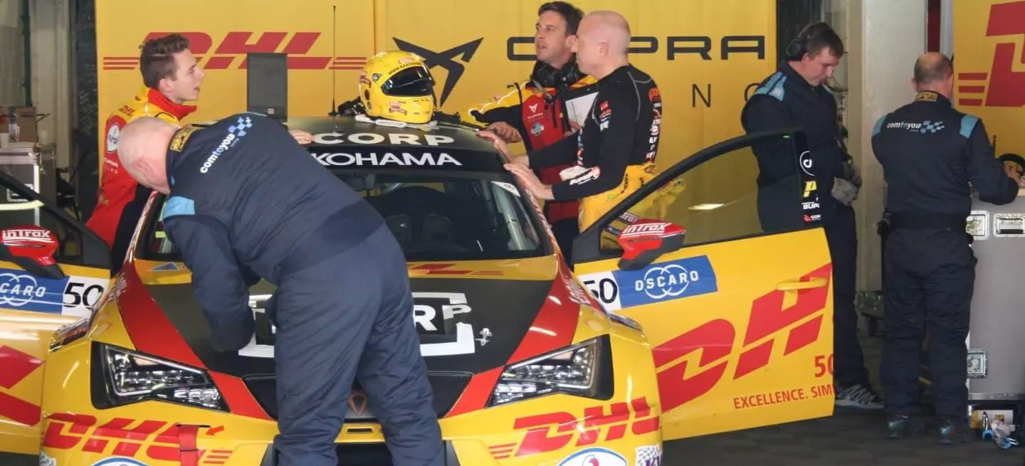 tom-coronel-garage-car-test-wtcr-barcelona-2019