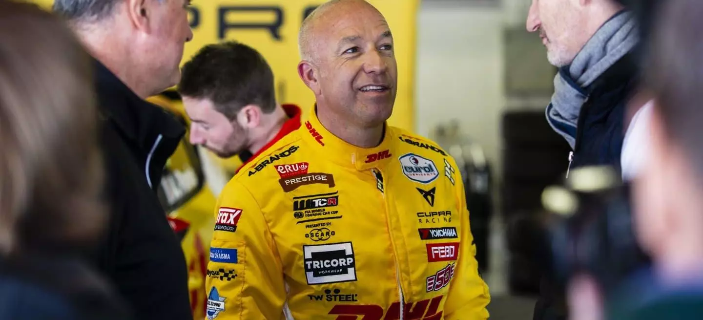 tom-coronel-garage-test-wtcr-بارسلونا-2019