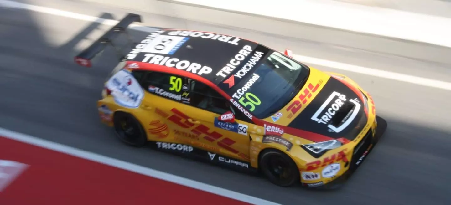 tom-coronel-pit-Lane-test-wtcr-بارسلونا-2019