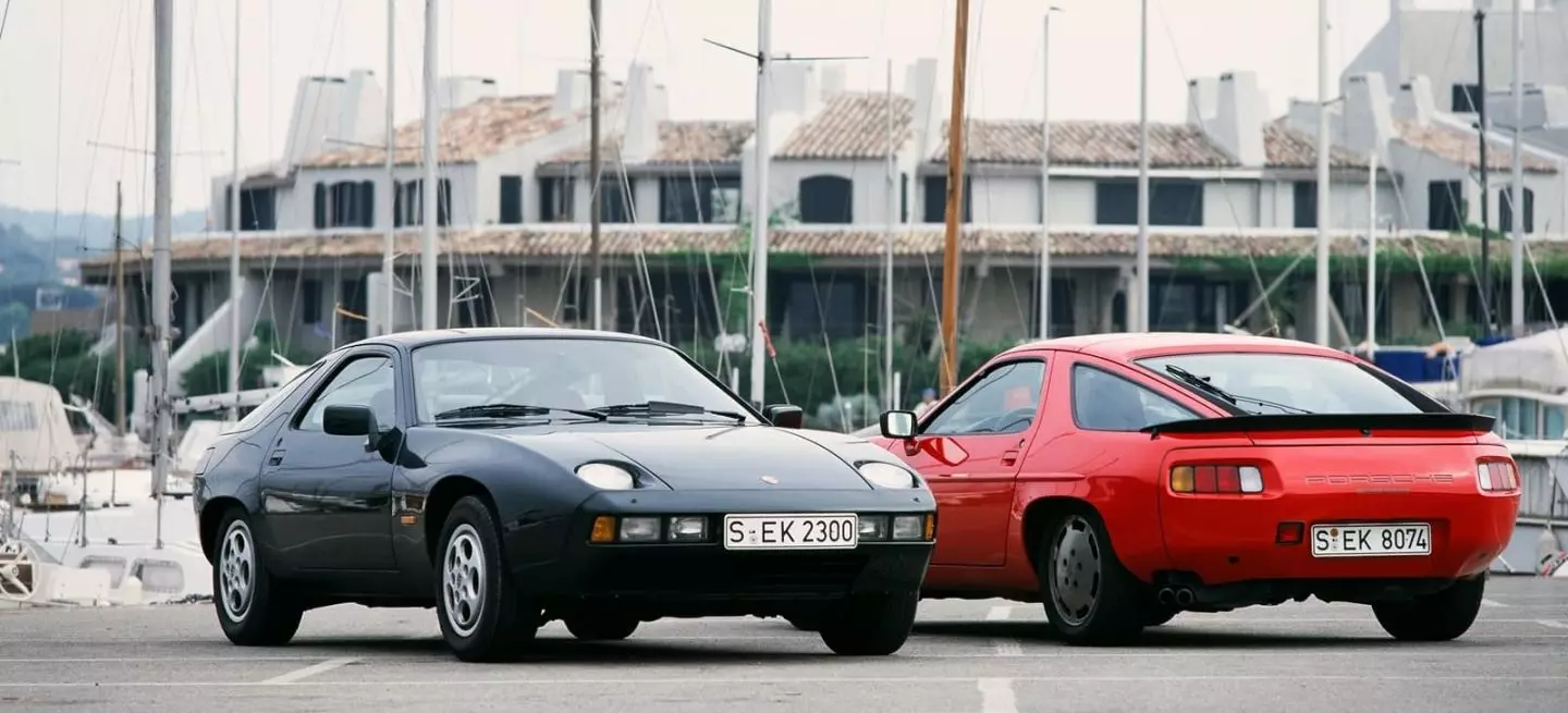 Porsche 928 1218 01