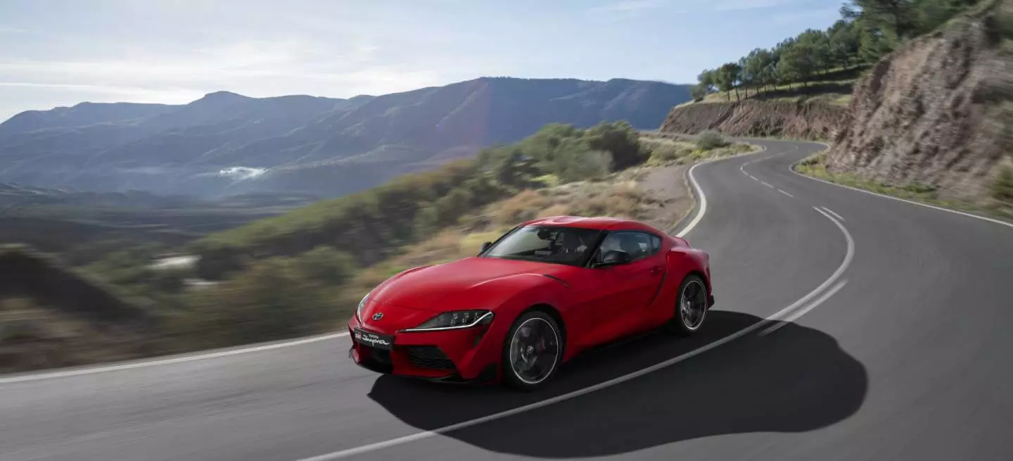 Všechny podrobnosti Červený Exteriér Toyota Supra Červená Umístění 001 500179