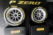 Pirelli는 Formula 1 및 F2를 위한 새로운 로우 프로파일 휠을 사회에 선보입니다. 103591_4