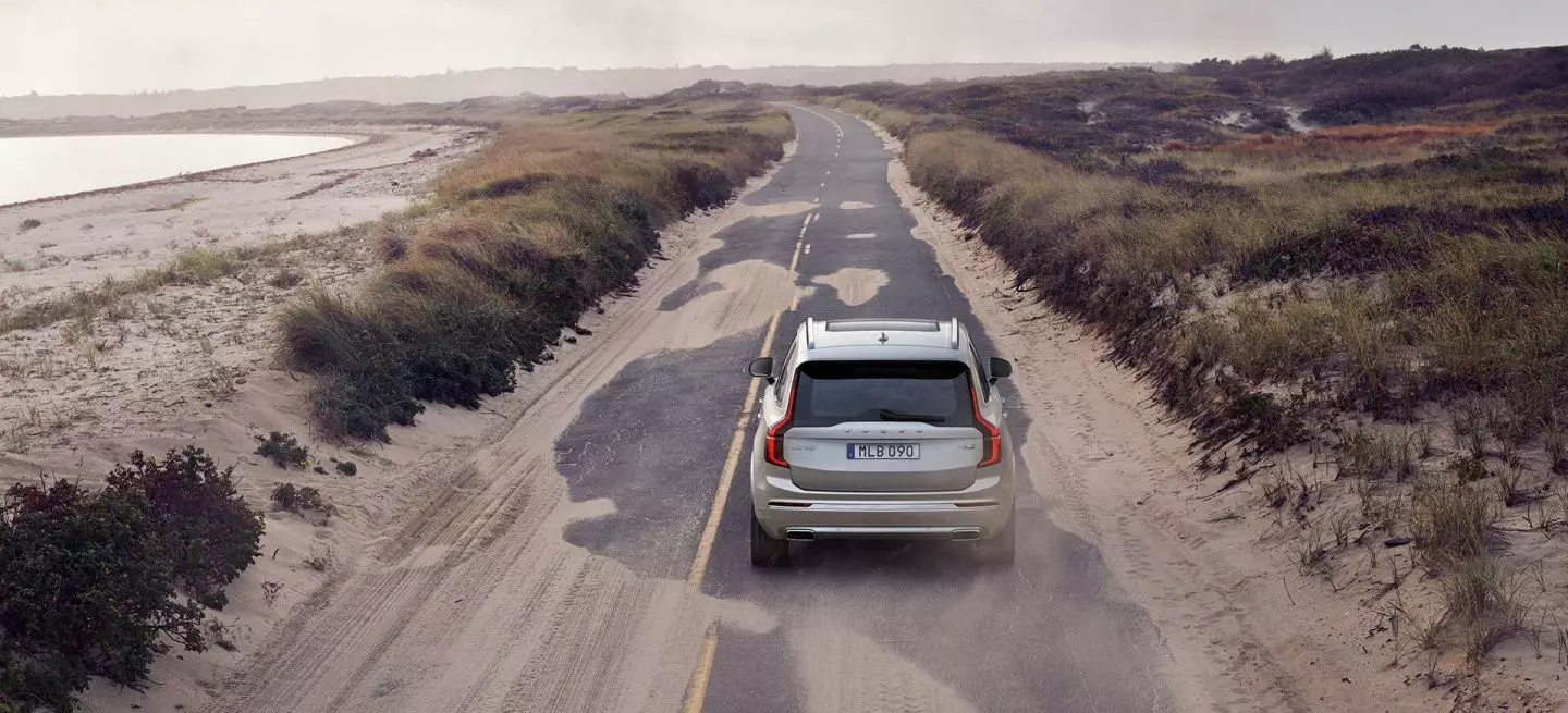 Volvo Xc90 2019 Barabara ya Kijivu