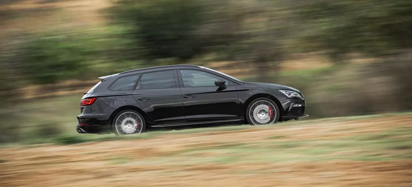 Seat Leon Cupra Black Edition 02