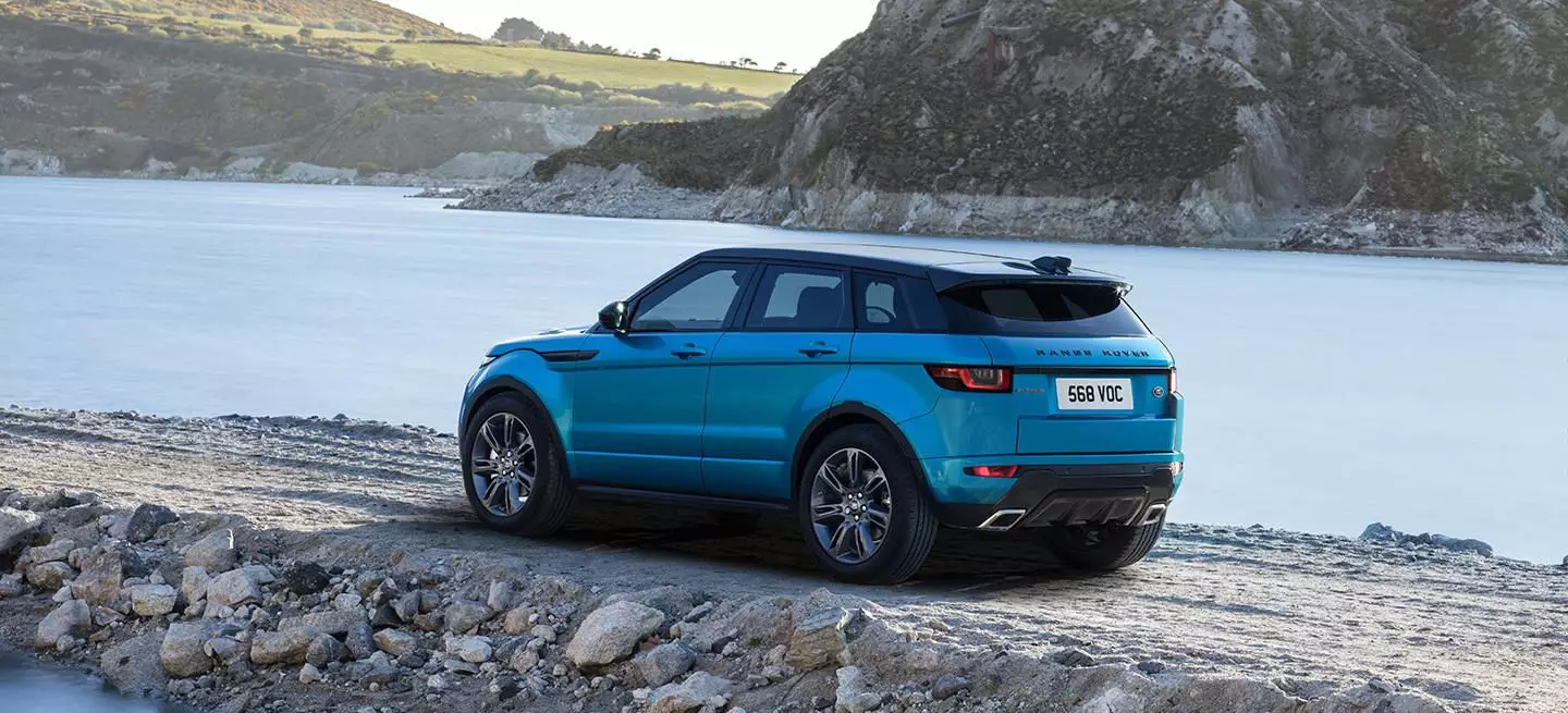 ntau-rover-evoque-landmark-12