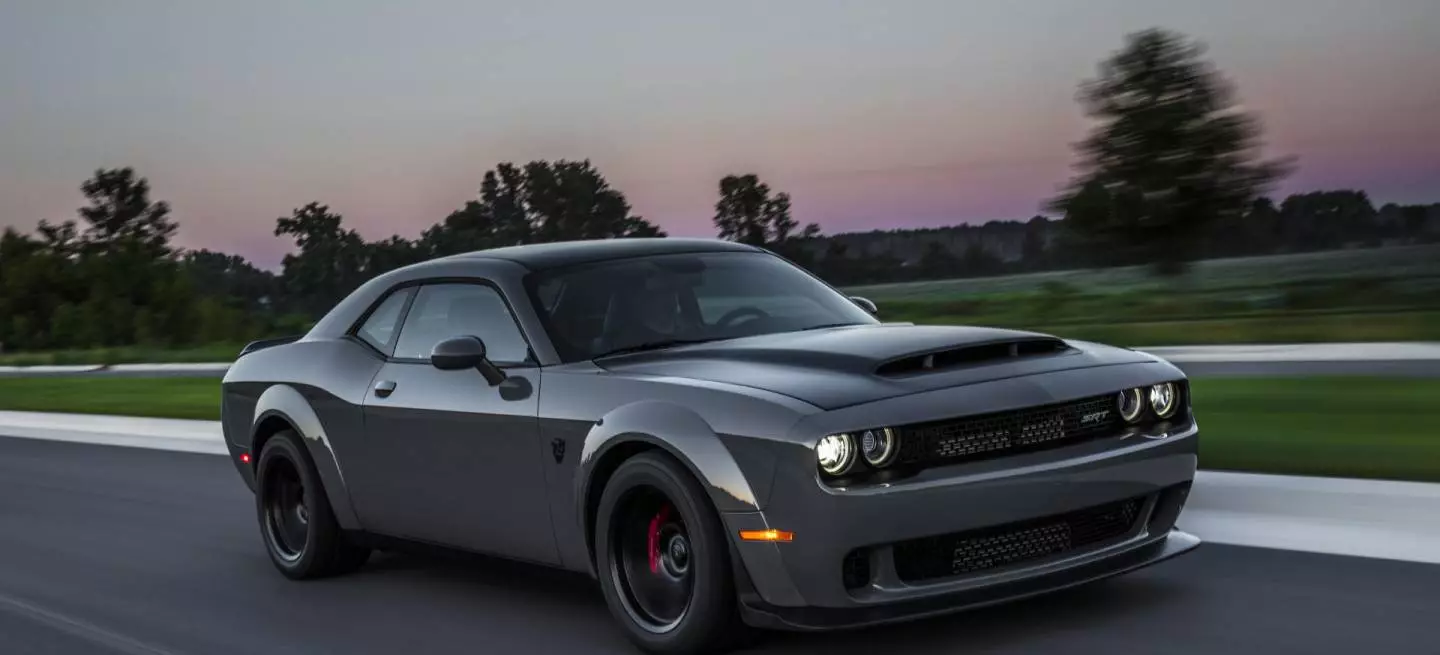 dodge-challenger-dodge-srt-demon-dealers-dm-5