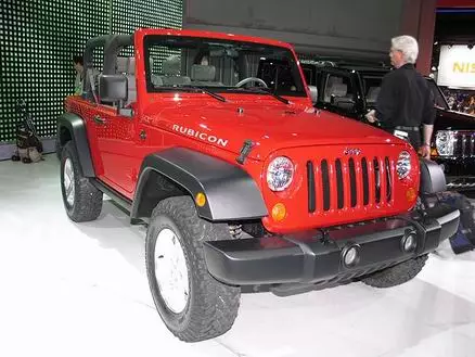 Cluiche Jeep Wrangler 2006