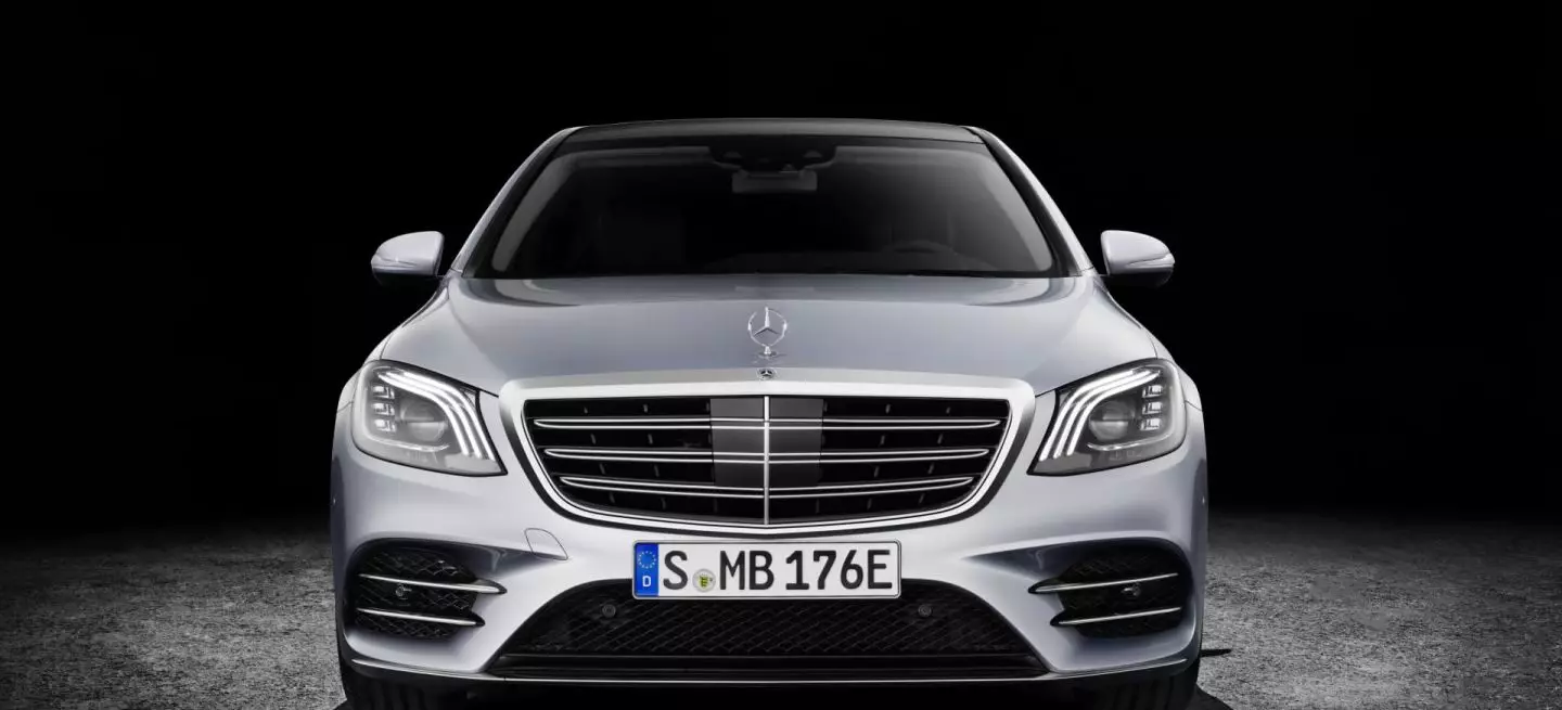 Eq Teho: Neuer Plug In -hybridi Mercedes Benz S 560 E: Lisää Leistung, Mehr Reichweite Eq Teho: Uusi Plug In -hybridi Mercedes Benz S 560 E : Enemmän tehoa, enemmän toimintasädettä