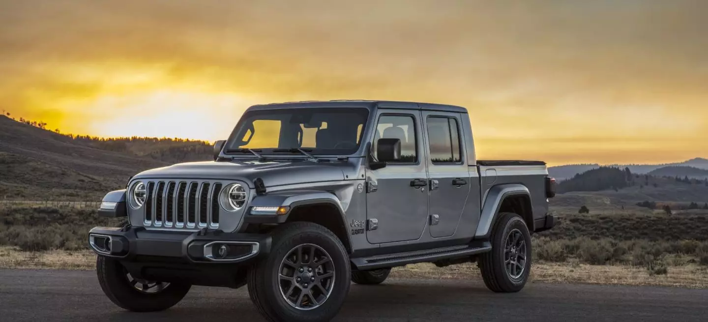 2020 Jeep® ग्लॅडिएटर ओव्हरलँड