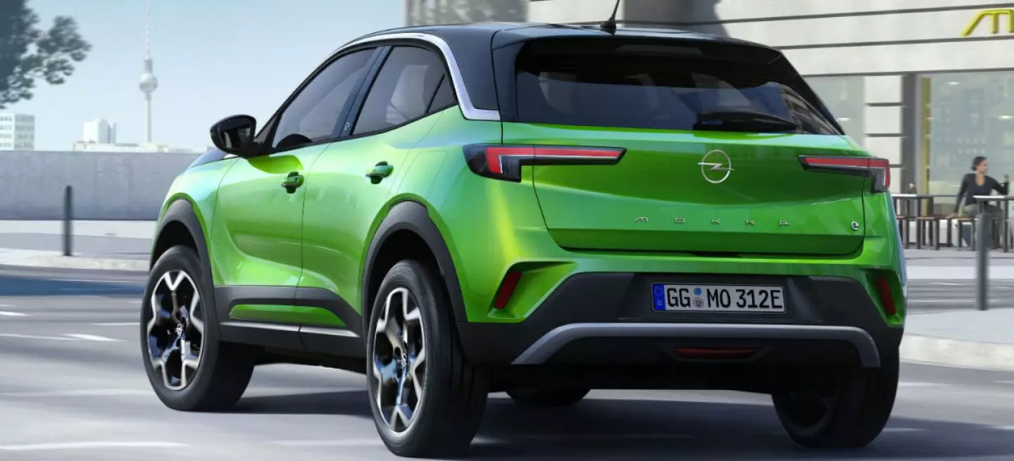 Opel Mokka E 2020 Green 06