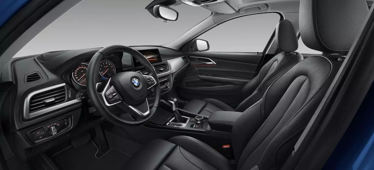 P90249321 Highres Шинэ Bmw 1 цуврал