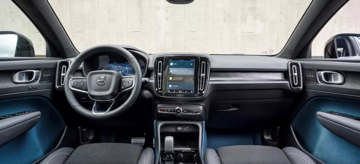 Volvo C40 Recarga, Interior