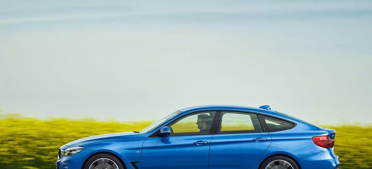 bmw-3-series-gt-2016-47