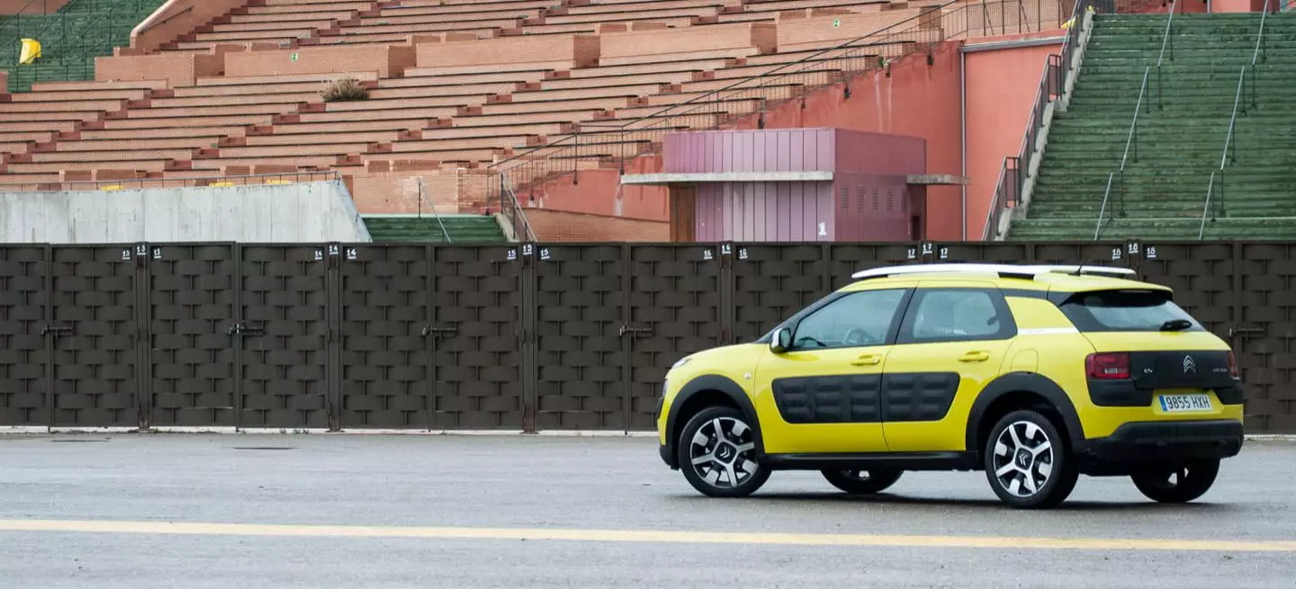 i-citroen-c4-cactus-mdm-29