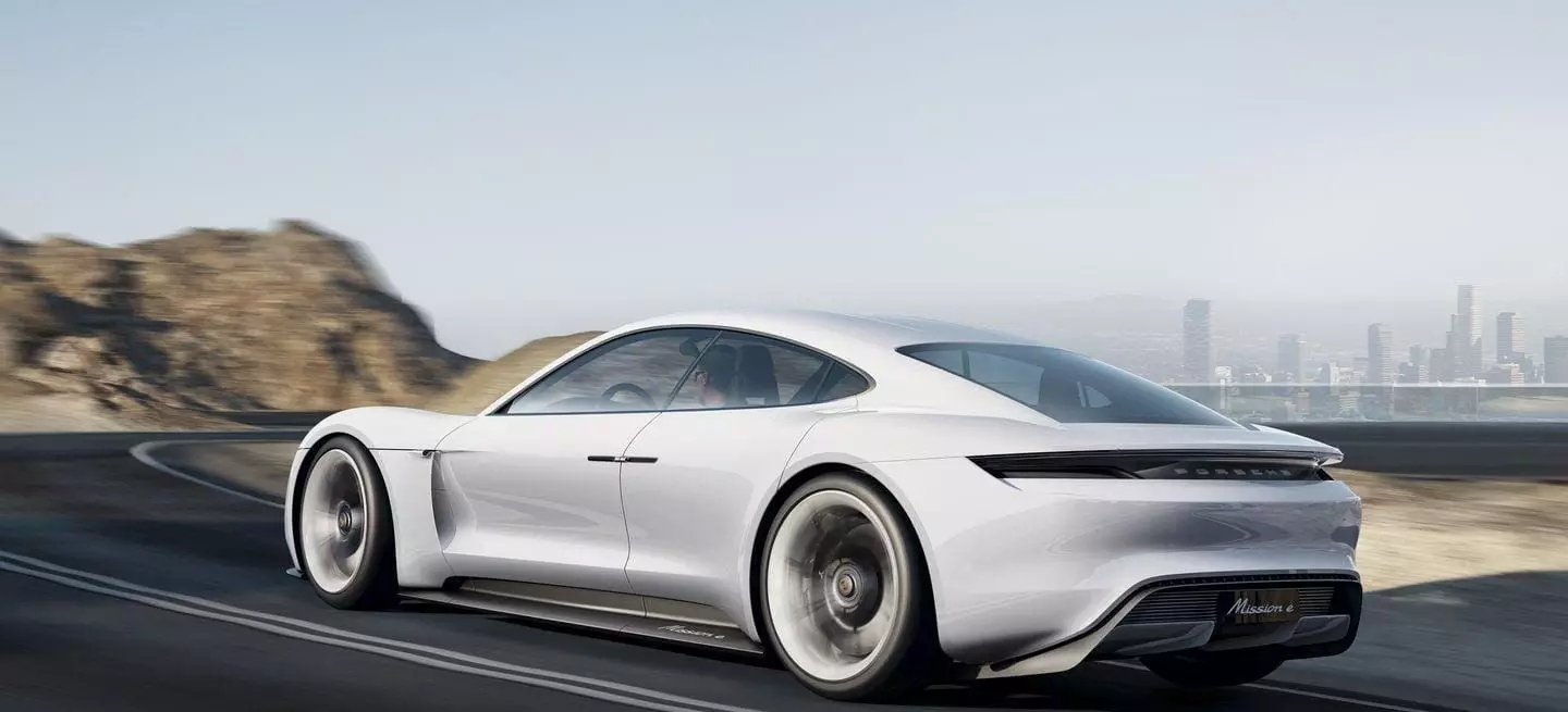 porsche-mission-e-concept-6