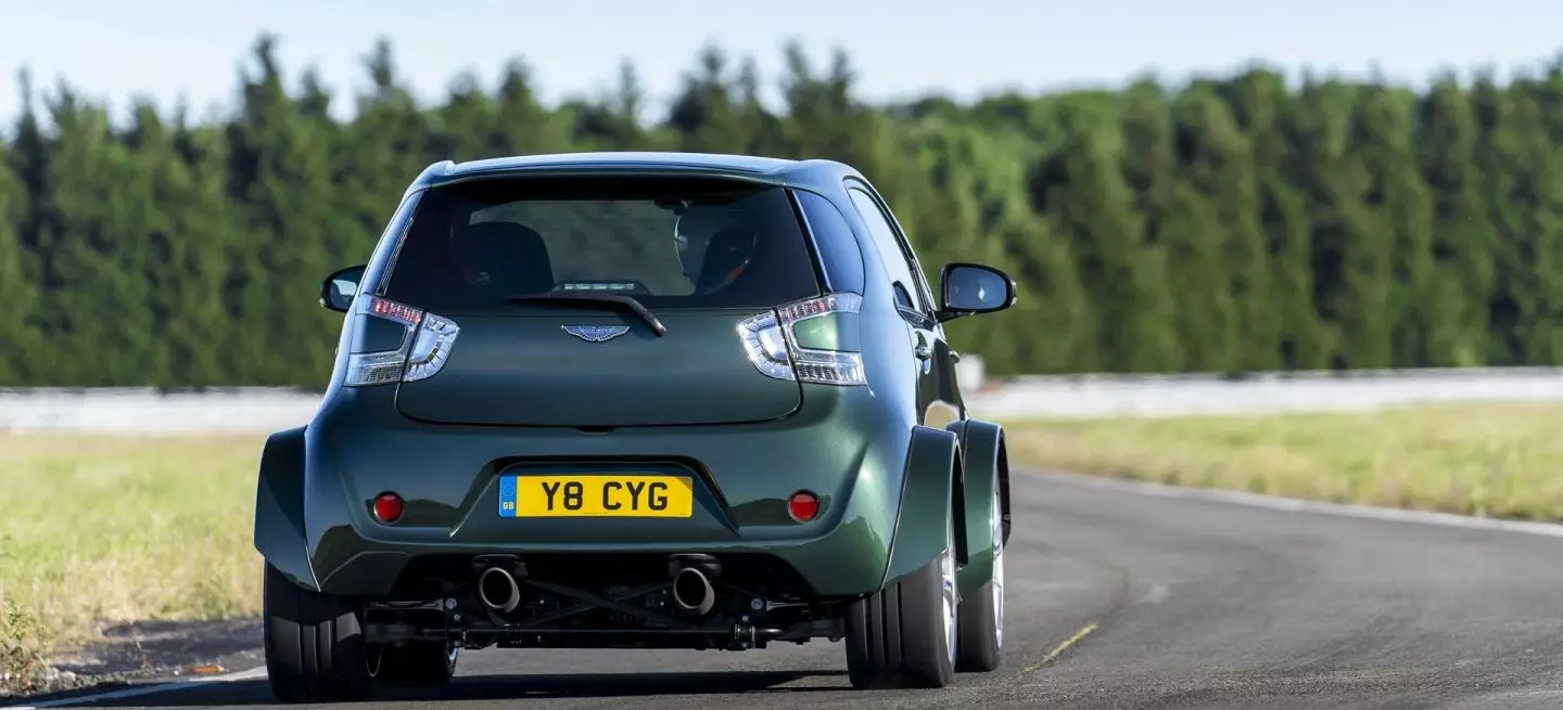 Aston Martin Cygnet V8 9