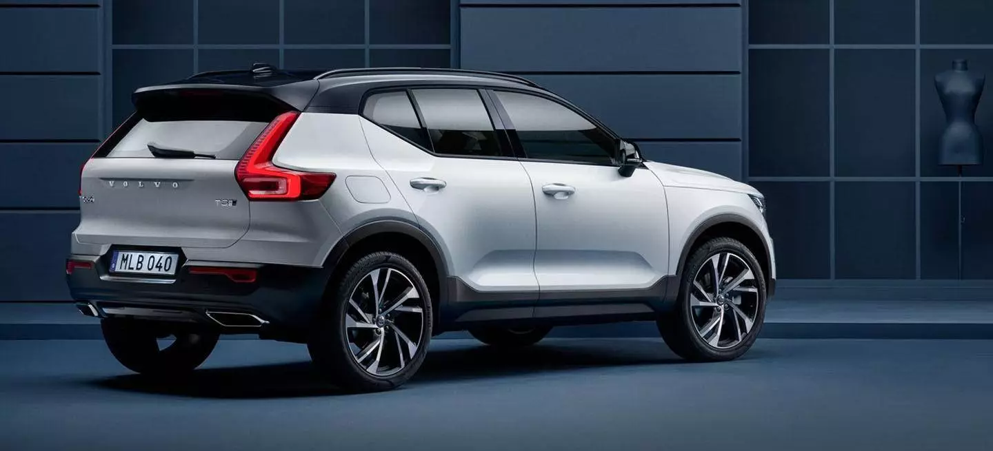 foto volvo-xc40