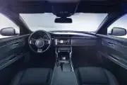 Jaguar XF: befêstige, wy sille it sjen op 'e New York Motor Show en it komt laden mei aluminium 119052_2