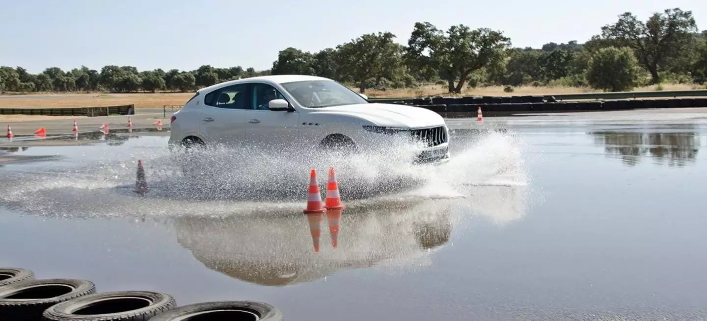 maserati-техническое-вождение-дэвид-клаверо-2016-15-мдм