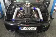 Volkswagen Golf R32 Audi RS6 siirdamise ja 1170 CV-ga, mis terroriseerib Kosovo teid, videol 123138_6