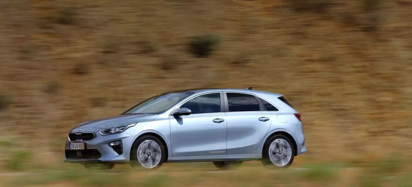 Kia Ceed 1 0 T Gdi 6 Mt тапшыру 120hp Ай көмеш 16