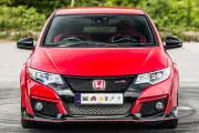 Kun je je een wereld voorstellen met emoji's op kentekenplaten? Deze Honda Civic wel. April Fools 2016 124514_3