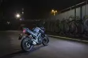 Yamaha MT-03 2016: 42 hp सह एक आक्रमक नग्न तुमच्या ताब्यात 126589_3