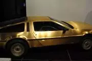 1980-yillarda oltin bilan qoplangan DeLorean DMC-12 ni sotib olish mumkin edi. 126669_5