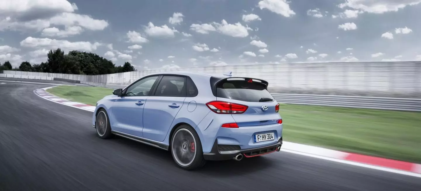 Tamamilə yeni Hyundai i30 N (8)