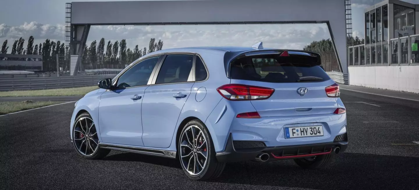 Tamamilə yeni Hyundai i30 N (15)