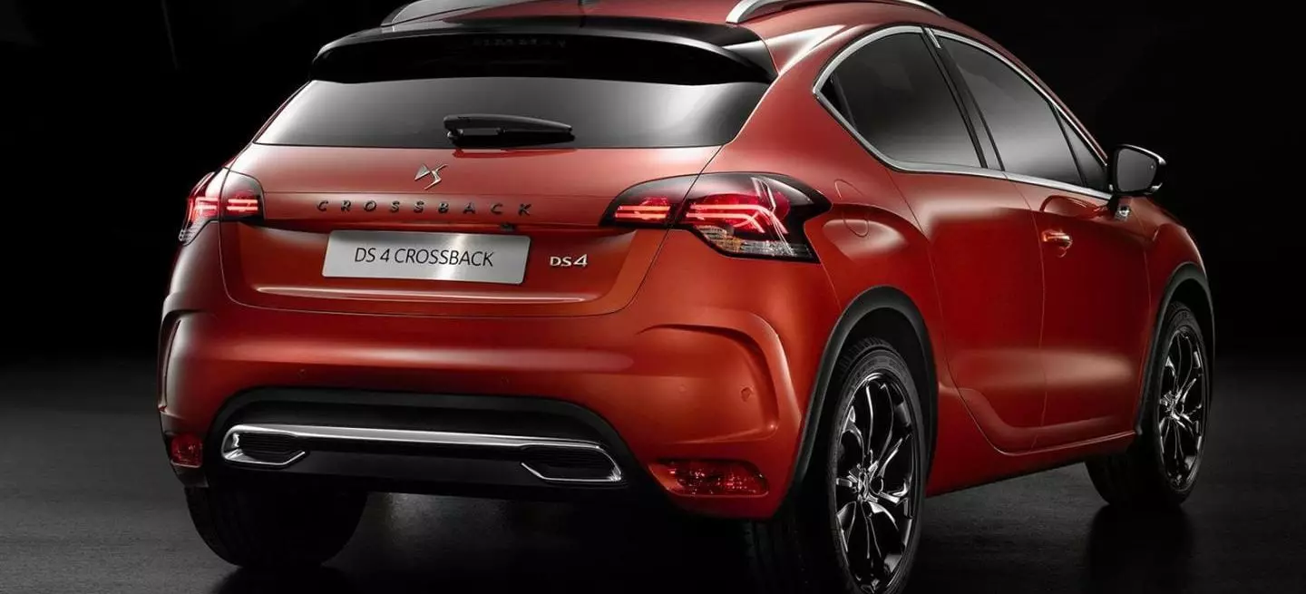 citroen_DS_4_crossback_DM_2015_1