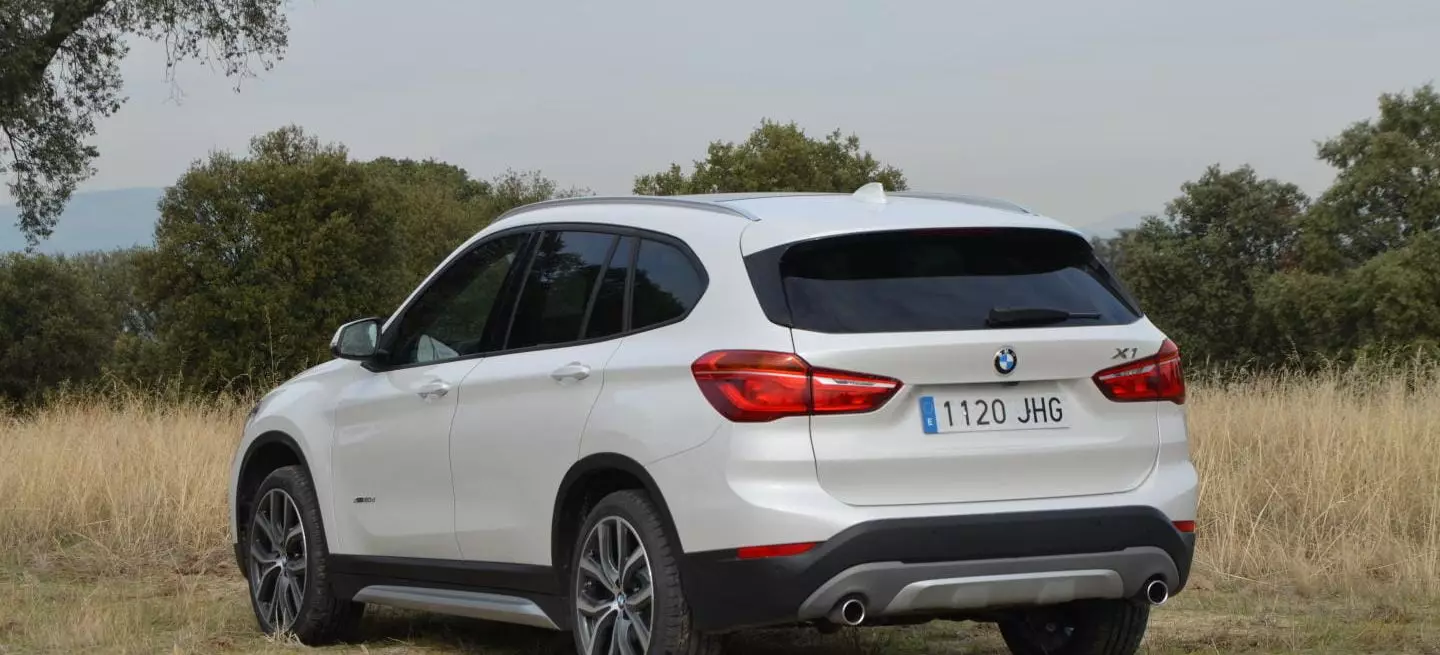 BMW_X1_keys_2015_mdm_5