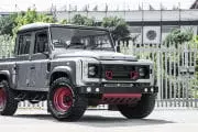 Cajiib! Land Rover Defender soo qaadashada waa shaqada Kahn Design 128846_1