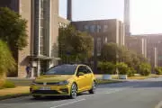 Биз сегизинчи муундагы Volkswagen Golf качан чыгарыла баштаганын билебиз 12899_3