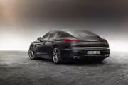 Porsche Panamera Edition: equipaggiamento extra da 96.928 euro 130123_3