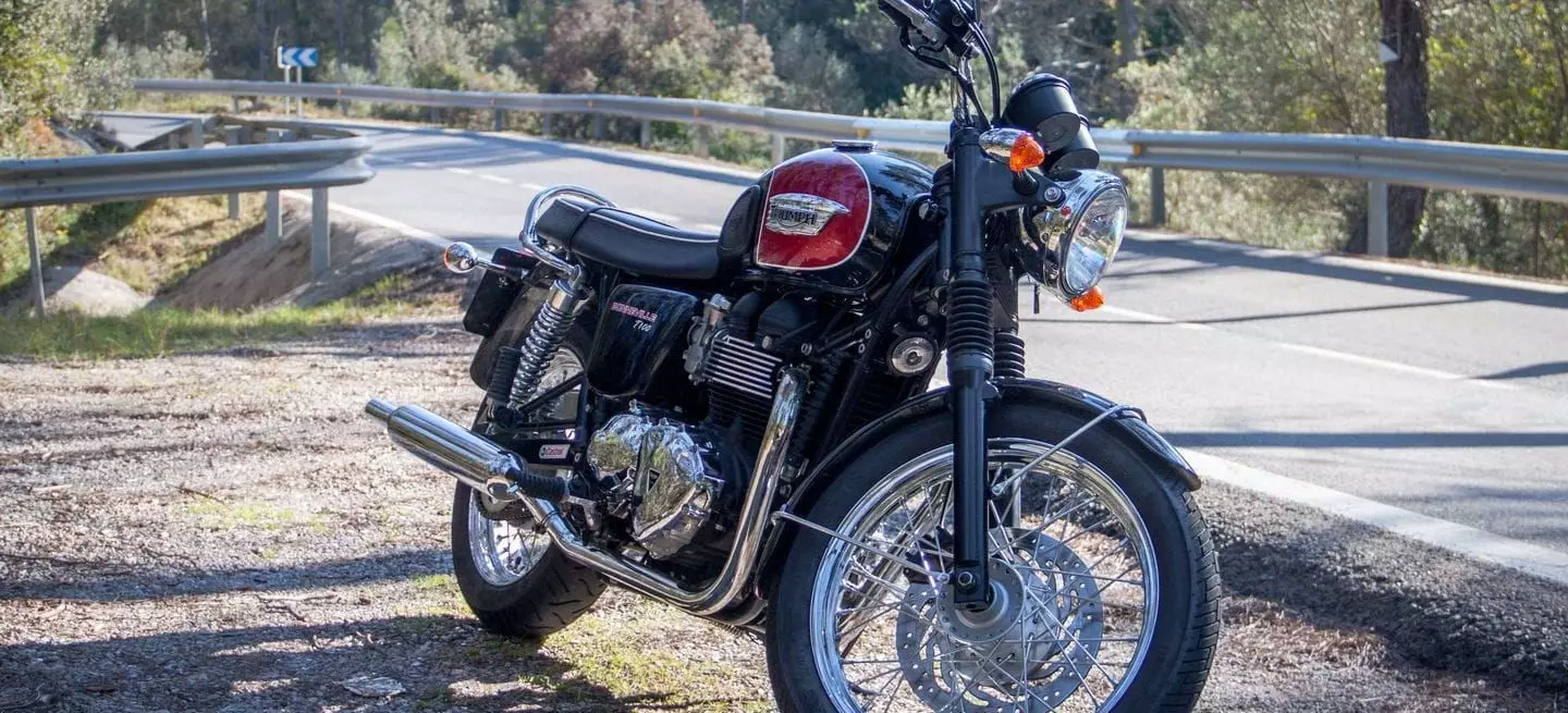 triumph-bonneville-t100-10-mdm