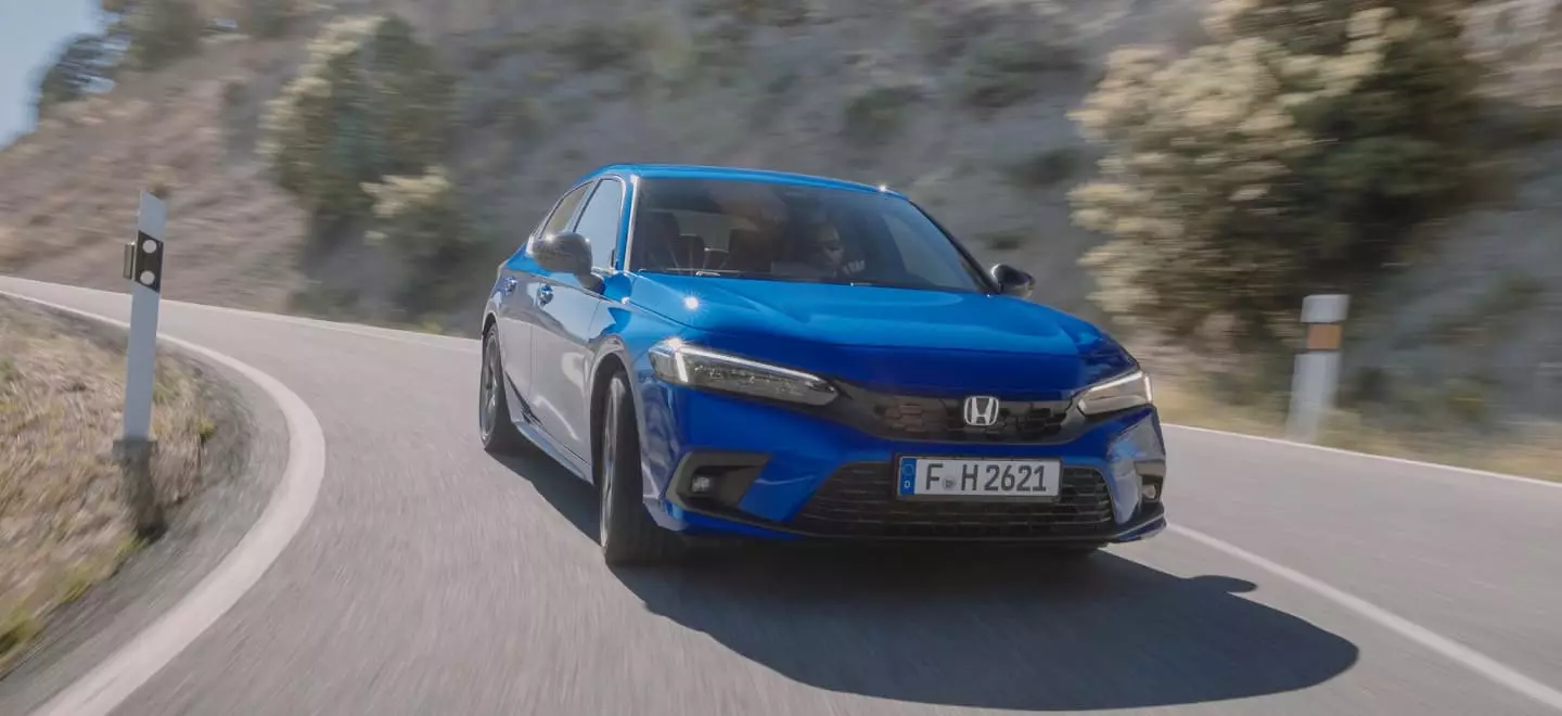 Honda Civic e:HEV 2022 yatsopano iwulula mitengo yake yaku Spain, kodi muyenera kukankha thumba lanu?