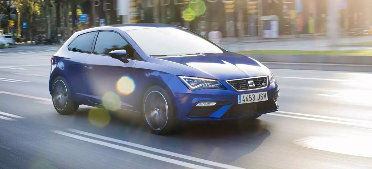 seat_leon_три_врати_2019_09