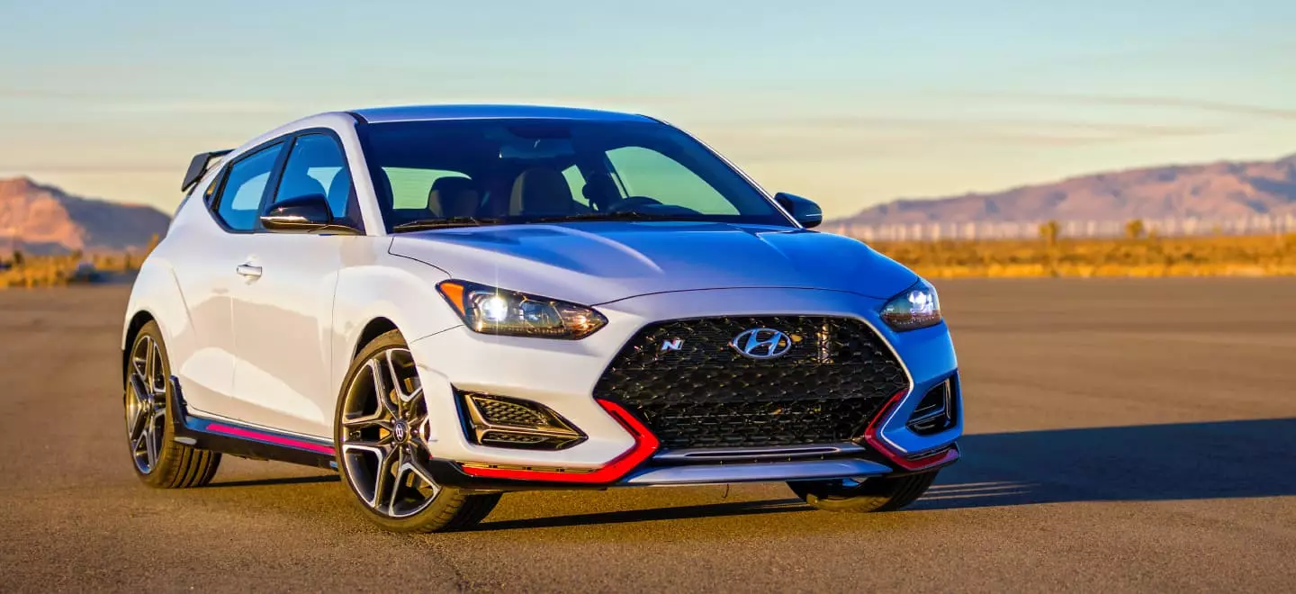 O taimi leaga ia mo ta'aloga ta'aloga: o le Hyundai Veloster N e utia fo'i le pefu