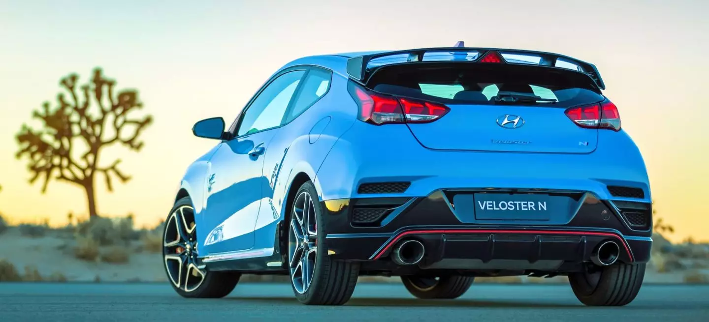 Hyundai Veloster N Fin 02