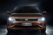 Volkswagen Lamando: Jetta gbakwunyere CC maka China nke n'oge na-adịghị anya anyị ga-ahụ na Europe 134367_3