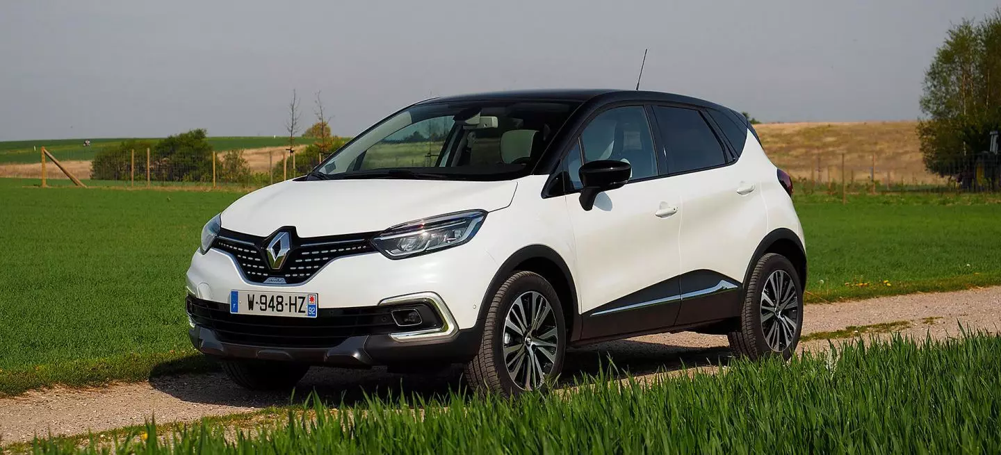 Renault_Captur_2017_mdm_00019