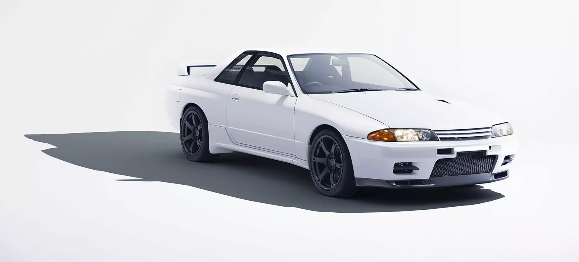 Perfecțiunea există: este Nissan Skyline GT-R R32 de la MINE’S și construit de Legends