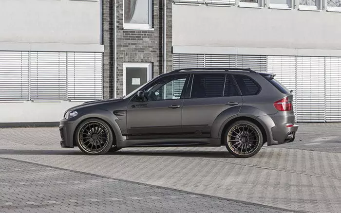 Wcześniejszy projekt ubiera BMW X5 w nowy body kit