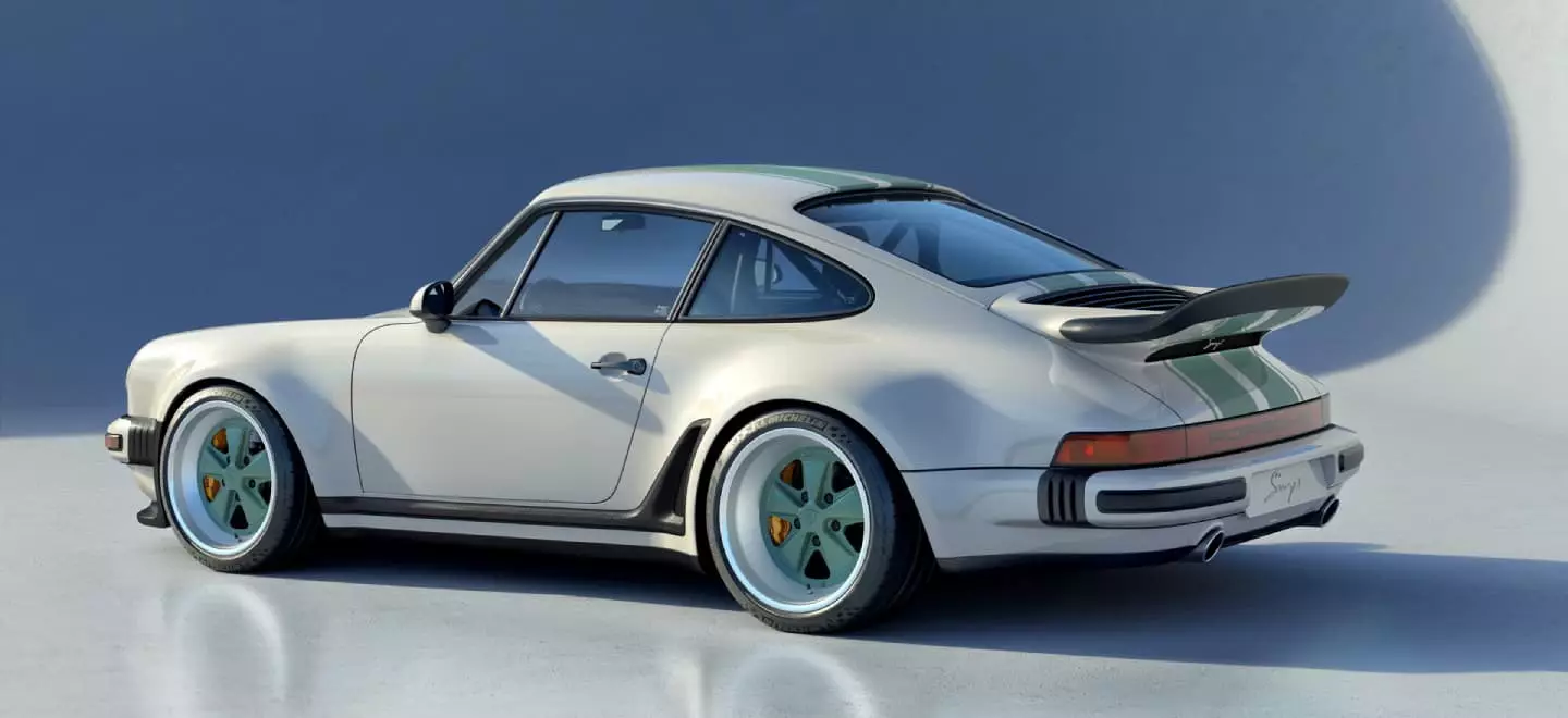 Se você pudesse comprar apenas um carro, que fosse este Porsche 911 turbo da Singer