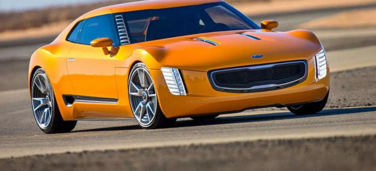 Kia GT4 Stinger: KIA تي اهي ٽويوٽا GT 86 کي منهن ڏيڻ لاءِ تيار آهن 138076_10