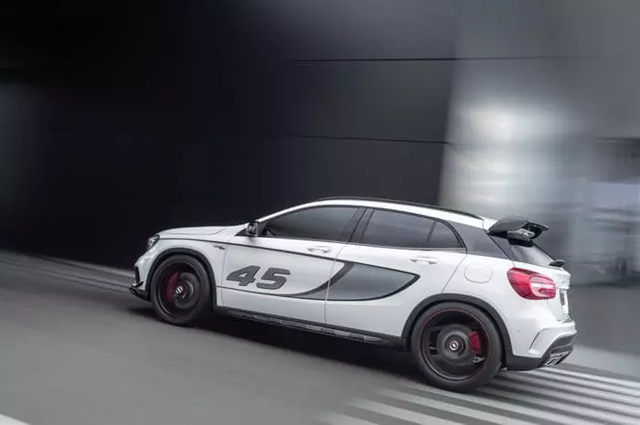 Mercedes GLA 45 AMG koncepcja