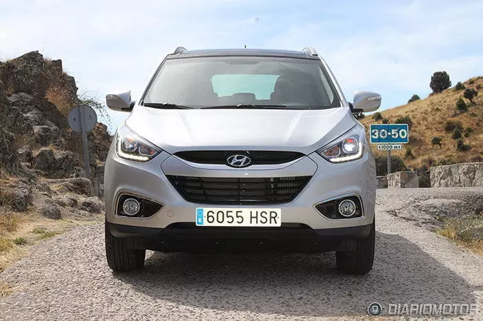 Hyundai ix35 сыноодо: тоого айдоо, биринчи таасирлер 139142_5