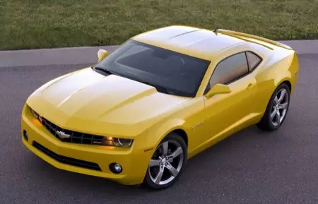 කාන්දු වූ Chevrolet Camaro